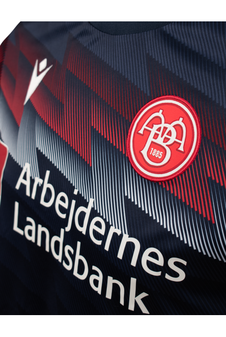 AaB Shoppen | Køb dit AaB spillertøj, klubdragt og tilbehør her