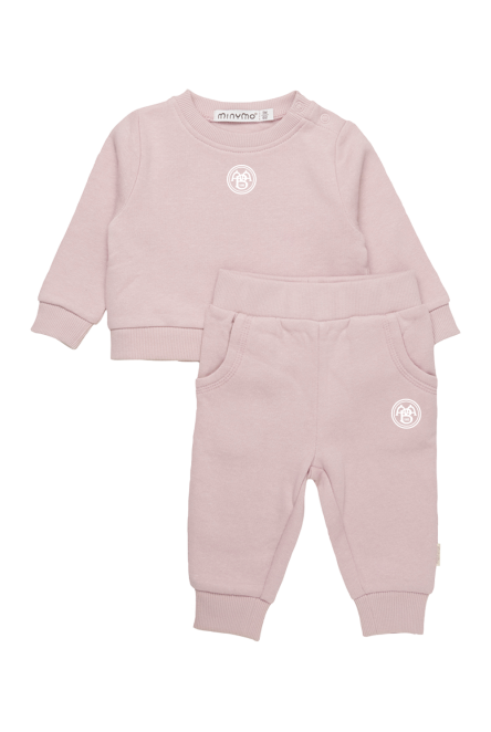 AaB Shoppen | Køb dit AaB spillertøj, klubdragt og tilbehør her